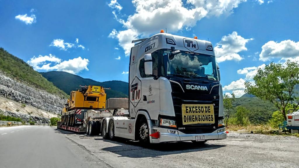 Jeep Dolly - Transportes Especializados Navarro